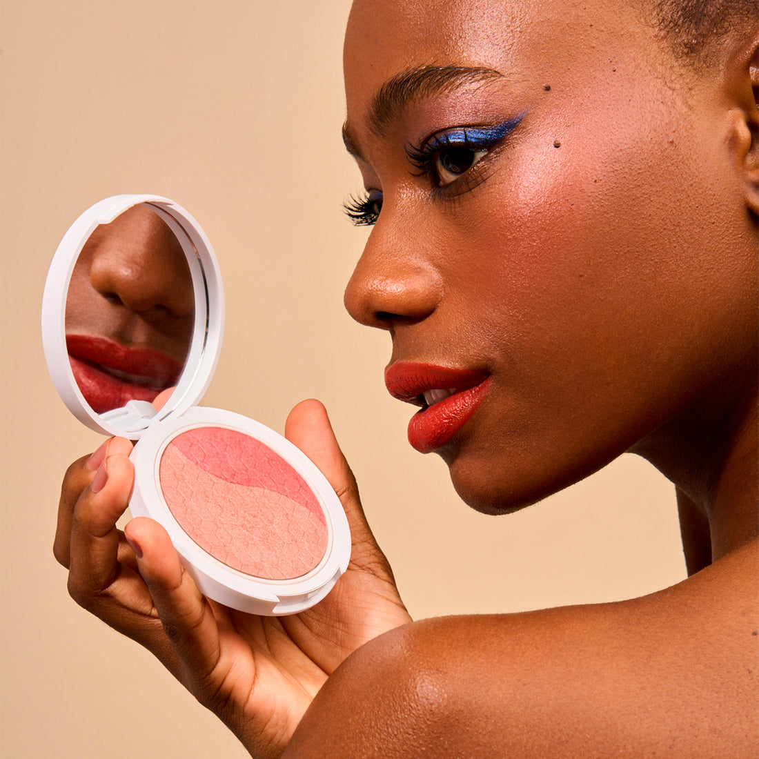 Pó Iluminador e Bronzeador Clean Bronzer - CARE NB – CARE Natural Beauty